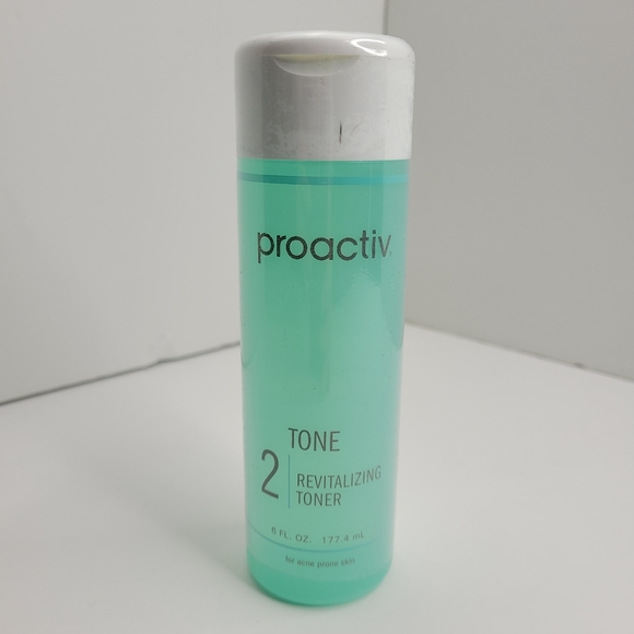 Proactiv | Skincare | Proactiv Revitalizing Toner 6 Fl Oz | Poshmark